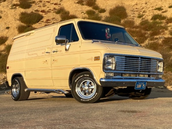 Art Soto’s ‘91 Chevy G10 Van – Garage Hot Rods