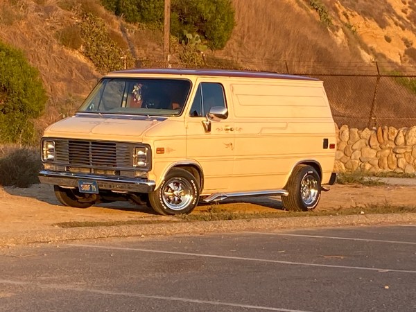 Art Soto’s ‘91 Chevy G10 Van – Garage Hot Rods